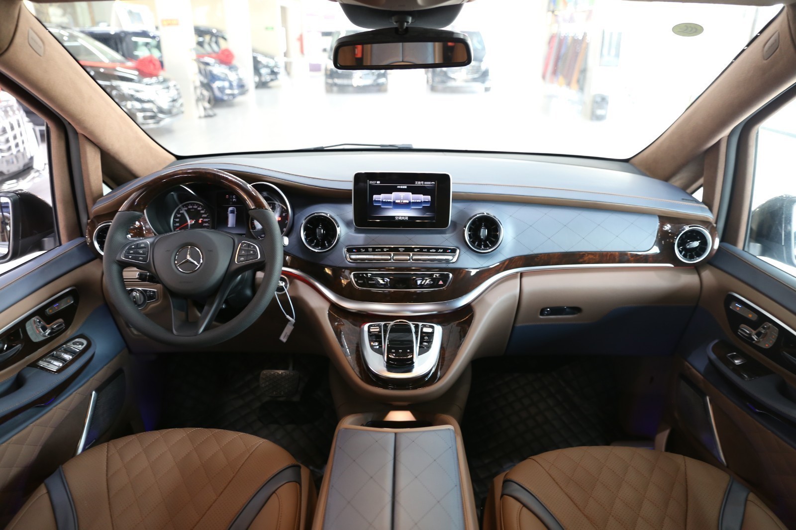 Mercedes-Benz Vito modification business plan - Taizhou Longfengchi ...